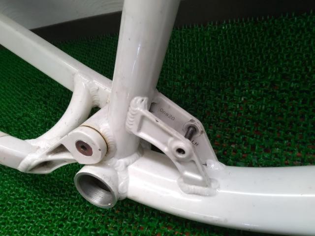 1大特価KONA ONE20 2010モデル MTBフレーム ホワイト | MTB(マウンテンバイク)用フレームを通販で購入する | 中古 ...