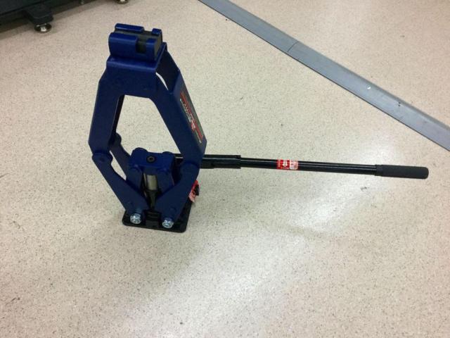 大自工業株式会社 Meltec FA-60 1t油圧パンタジャッキ コンパクトα | カー用品 メンテナンス 工具を通販で購入する | 中古カー＆バイク用品の販売ならアップガレージ