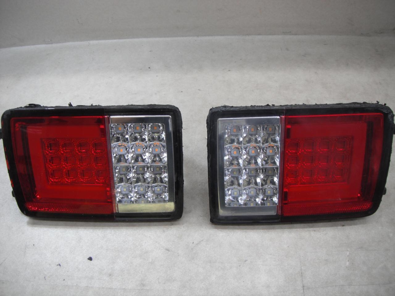 REIZ 流星バージョン フルLEDコンビテール DA64V/DA17V エブリイバン用 | カー用品 ボディパーツ テールレンズを通販で購入する | 中古カー＆バイク用品の販売ならアップガレージ