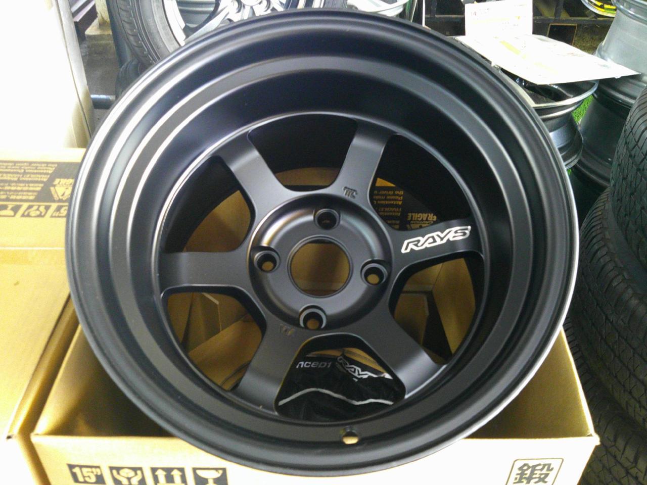 【未使用】【RAYS】VOLK RACING TE37V 2324 MODEL | カー用品 アルミホイール 15インチホイールを通販で購入する | 中古カー＆バイク用品の販売ならアップガレージ