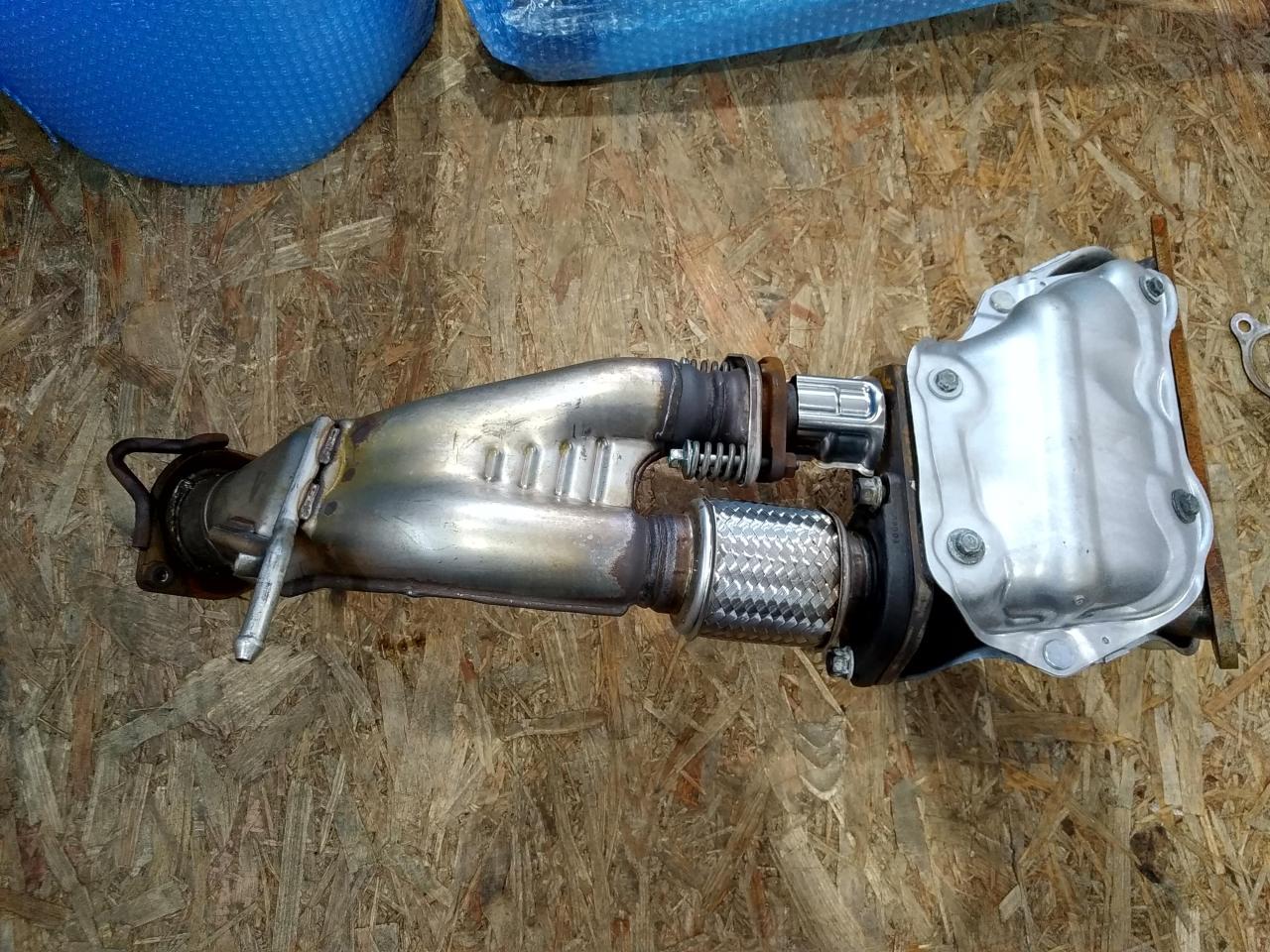 ホンダ純正 シビックタイプR純正エキゾーストマニホールド 【シビックタイプR FD2】 | 中古品 | アップガレージ 尾張旭店 | カー用品 ...