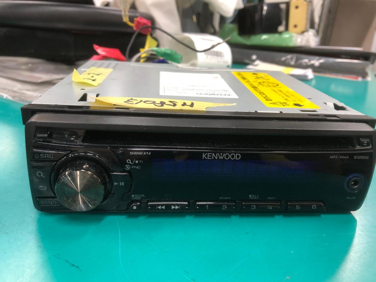 KENWOOD E262 | カー用品 ヘッドユニット CDチューナーを通販で購入する | 中古カー＆バイク用品の販売ならアップガレージ