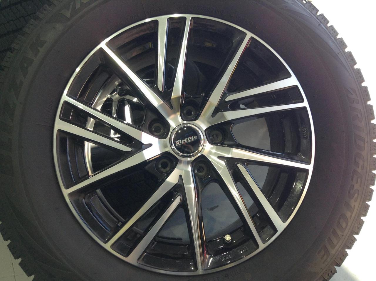 HOT STUFF Laffite LW-06 + BRIDGESTONE BLIZZAK VRX2 | カー用品 スタッドレスタイヤホイールセット 16インチスタッドレスタイヤホイールセット ...