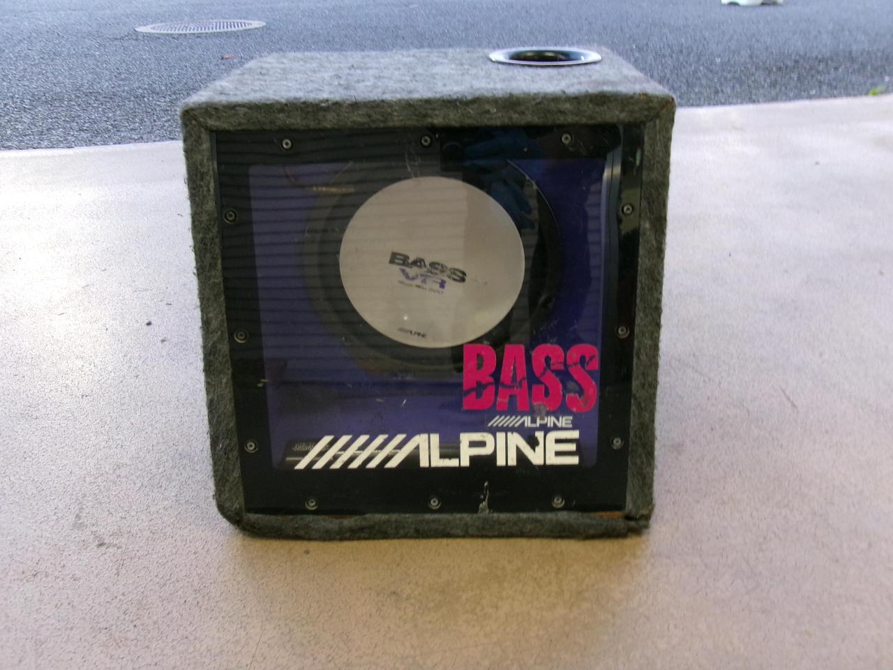 ALPINE BASS 10インチサヴウーファー | カー用品 スピーカー サブウーハースピーカーBOX付を通販で購入する | 中古カー ...