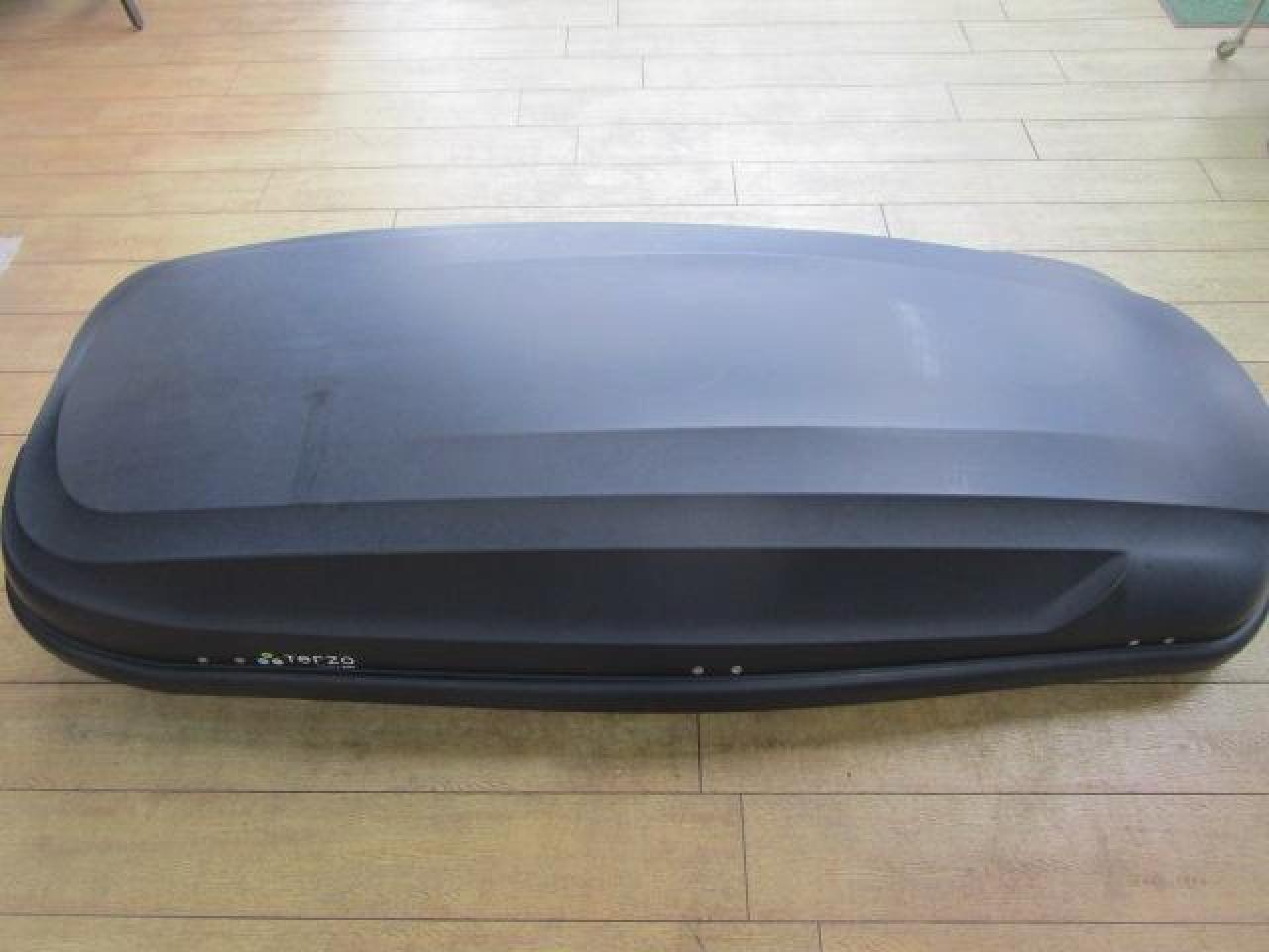 ★大幅値下げしました!!★ TERZO ORCA ルーフボックス EA520B | カー用品 キャリア ルーフBOXを通販で購入する | 中古カー＆バイク用品の販売ならアップガレージ