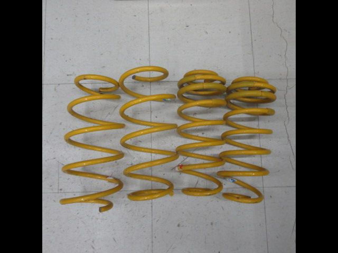 MODELLISTA SELECTION ローダウンスプリング 【D2480-36410】 | カー用品 足まわり サスを通販で購入する ...