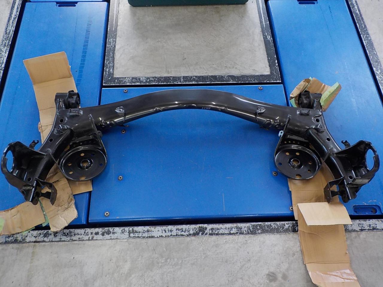 1F)J-LINE REAR AXLE KIT PREMIERE 80VOXY 前期 | カー用品 足まわり その他足まわりを通販で購入する | 中古カー＆バイク用品の販売ならアップガレージ