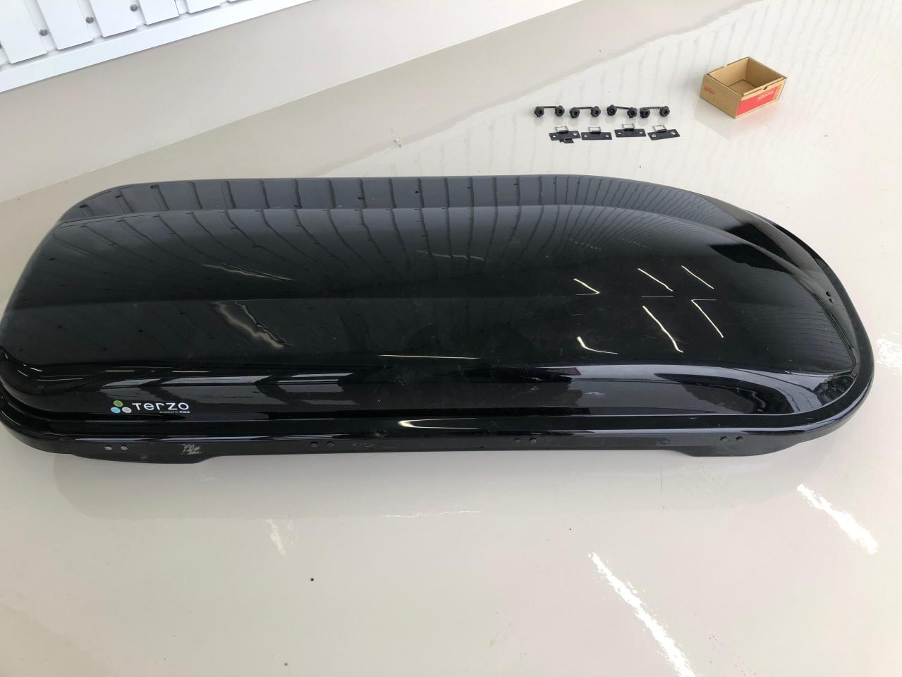 【TERZO】ルーフBOX | カー用品 キャリア ルーフBOXを通販で購入する | 中古カー＆バイク用品の販売ならアップガレージ