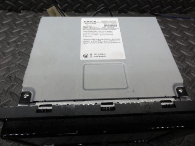 TOYOTA NSZT-W68T SDナビゲーション 08605-00B50 | カー用品 カーナビ(地デジ） AV一体メモリーナビ（地デジ）を通販で購入する | 中古カー＆バイク用品の販売 ...