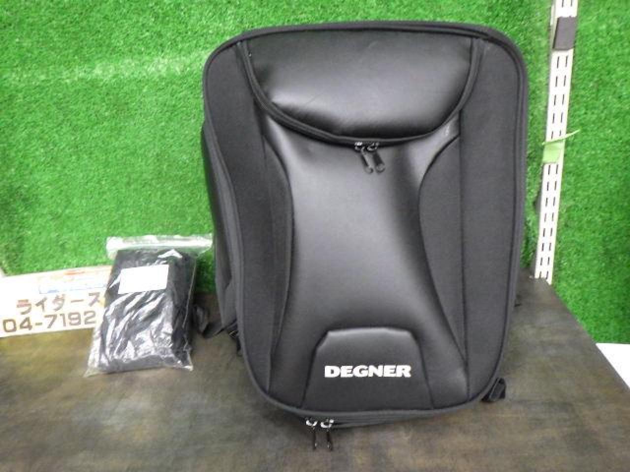 【DEGNER】デグナー NB-101 アジャスターシートバッグ 18-34L | 中古品 | アップガレージ ライダース柏店 | バイク用品 ツーリング用品 バッグ(二輪)を通販で購入する ...