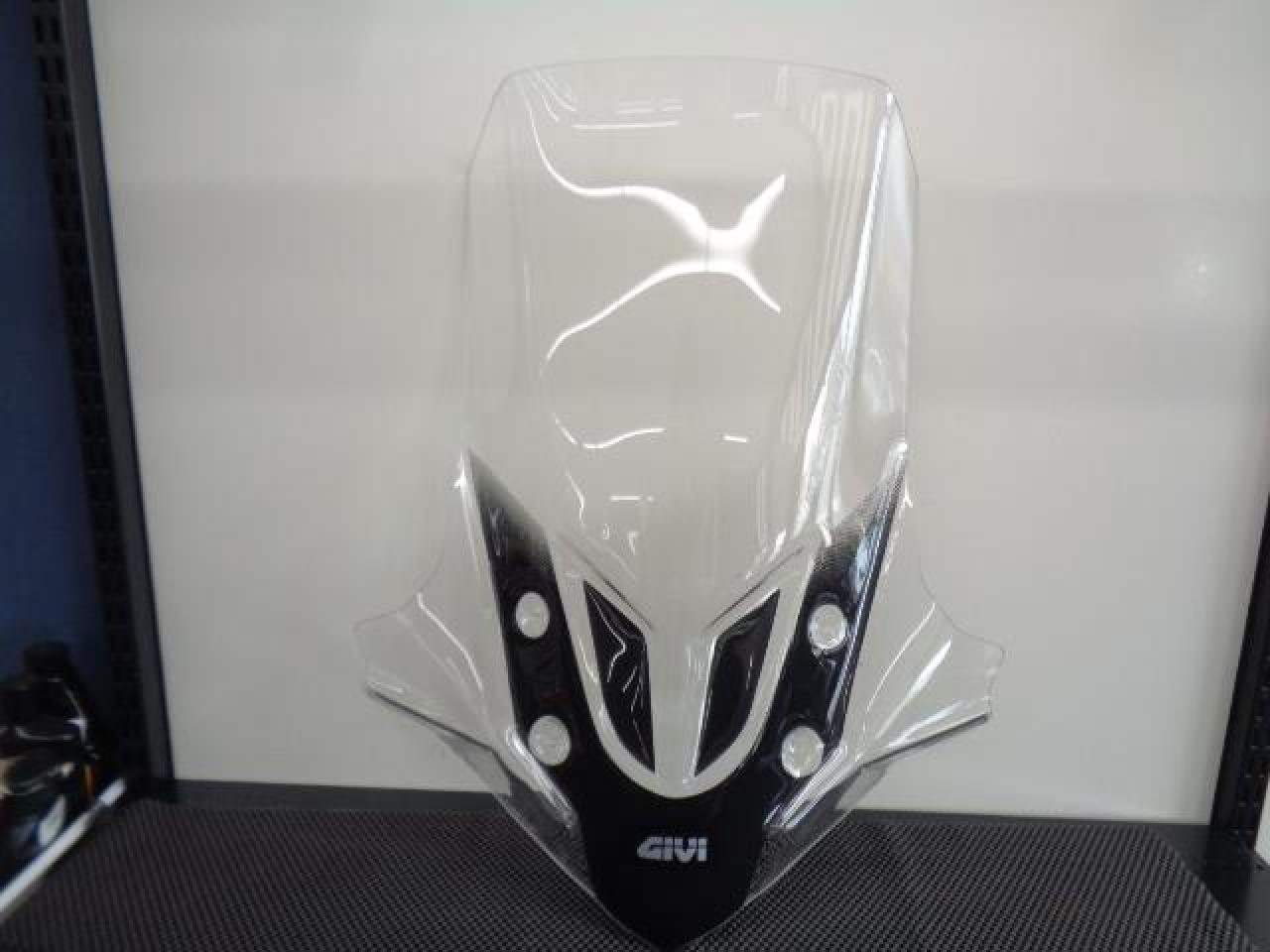 【GIVI】HONDA 400X ロングスクリーン クリア | バイク用品 外装 ビキニカウル/スクリーン(二輪)を通販で購入する | 中古カー＆バイク用品の販売ならアップガレージ