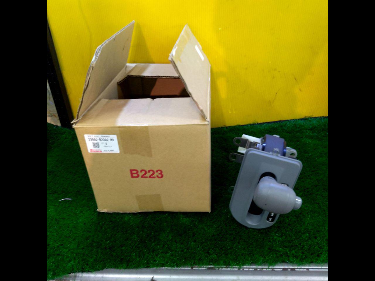 ★プライスダウン♪★ DAIHATSU ムーヴ/L175S純正シフトレバー 33550-B2390-B0 | 新古品 | アップガレージ 千葉 ...