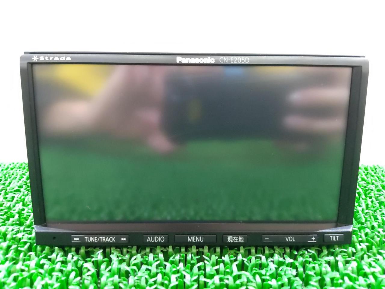 Panasonic CN-E205D | カー用品 カーナビ(地デジ） AV一体メモリーナビ（地デジ）の通販 | アップガレージ 中古カー＆バイク用品の買取・販売専門店