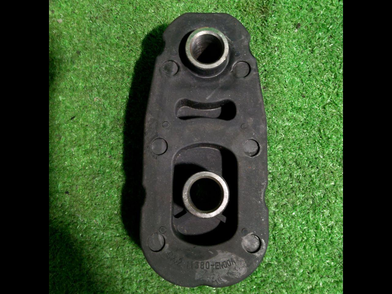 日産(NISSAN)純正 エンジンマウント 11380-EN00A【セレナ/C25】 | 中古品 | アップガレージ 横須賀根岸店 | カー用 ...