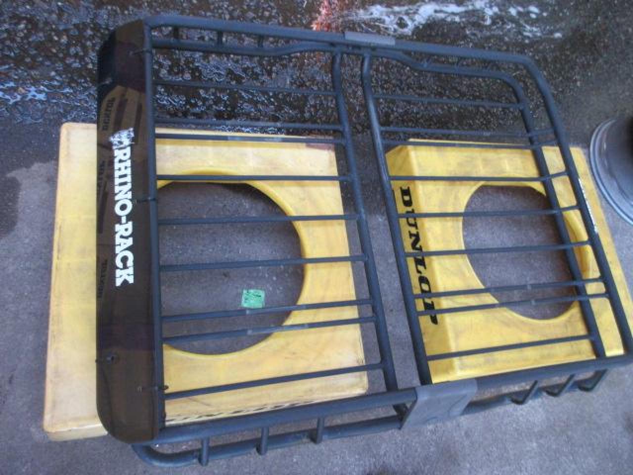 RHINO-RACK XTray ルーフラック (X06894) | カー用品 キャリアを通販で購入する | 中古カー＆バイク用品の販売なら ...