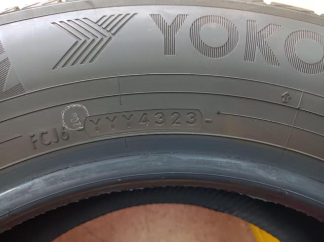 YOKOHAMA iceGUARD iG70 88Q | カー用品 スタッドレスタイヤ 14インチスタッドレスタイヤを通販で購入する | 中古 ...