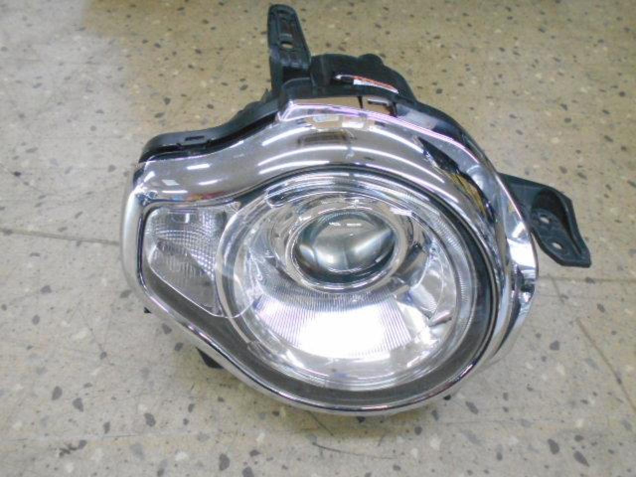 スズキ純正 ヘッドライト | カー用品 ボディパーツ ヘッドライトを通販で購入する | 中古カー＆バイク用品の販売ならアップガレージ