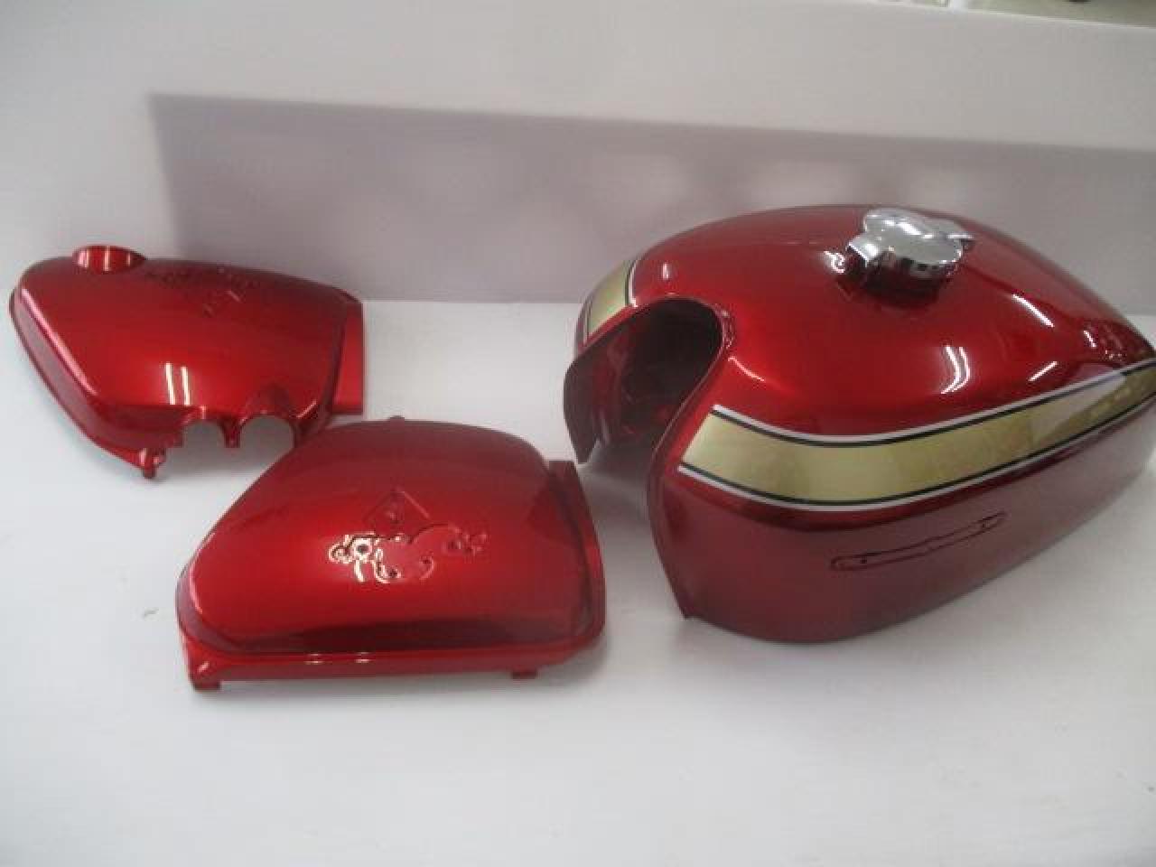 闇矢屋(ヤミヤ) CB750 K2 タンク&サイドカバーセット (キャンディルビーレッド) | バイク用品 外装 その他外装(二輪)を通販で ...