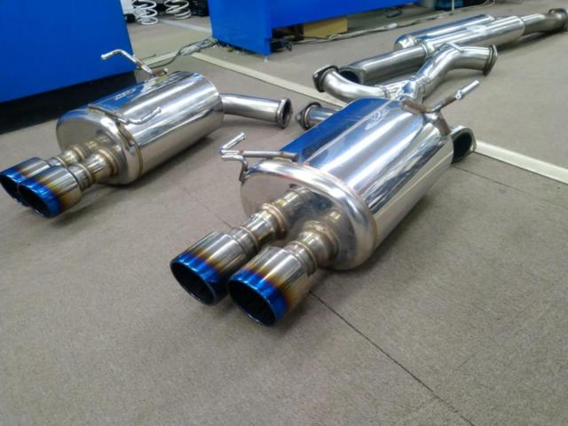 HKS Super Turbo Muffler Ti-1 【WRX STi/WRX S4 VAB/VAG EJ20/FA20】★エレガントかつ迫力あるリアビューと高排気効率を実現FA20 ...