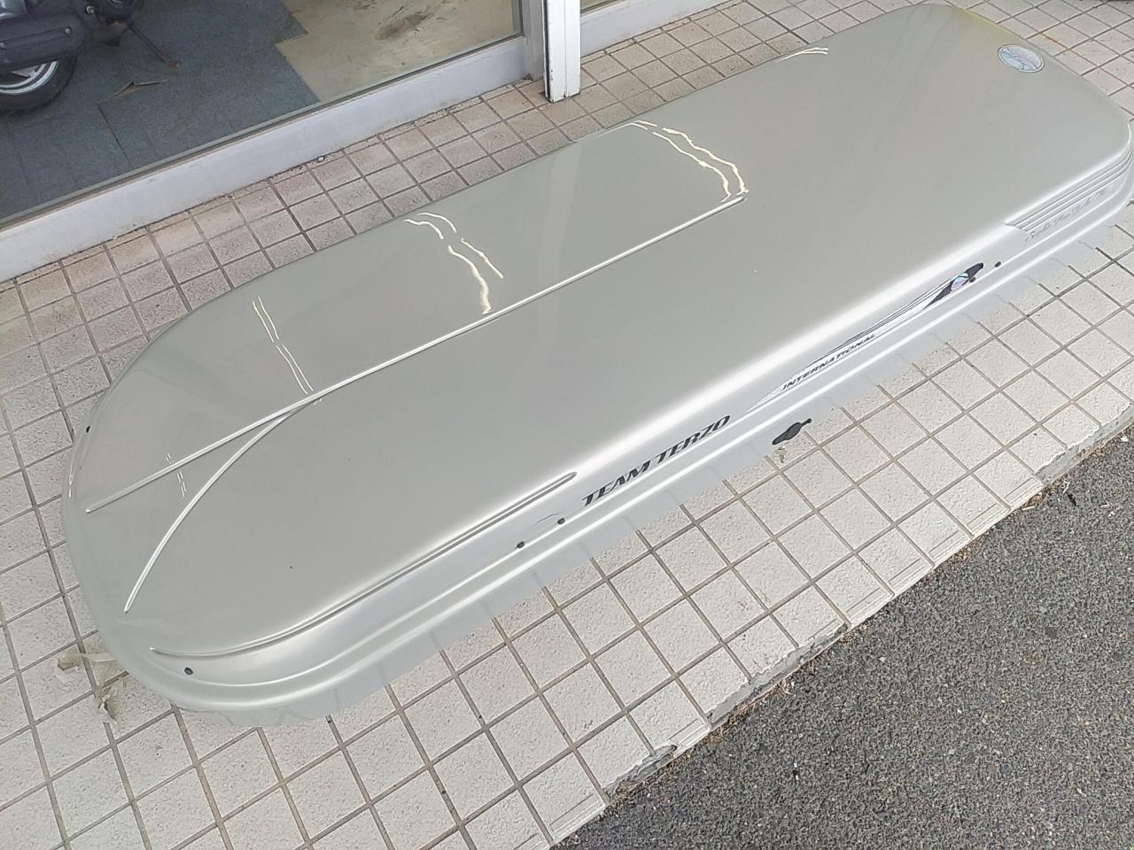 【TERZO】TEAM TERZO ローライダールーフボックス | カー用品 キャリア ルーフBOXを通販で購入する | 中古カー＆バイク用品の販売ならアップガレージ