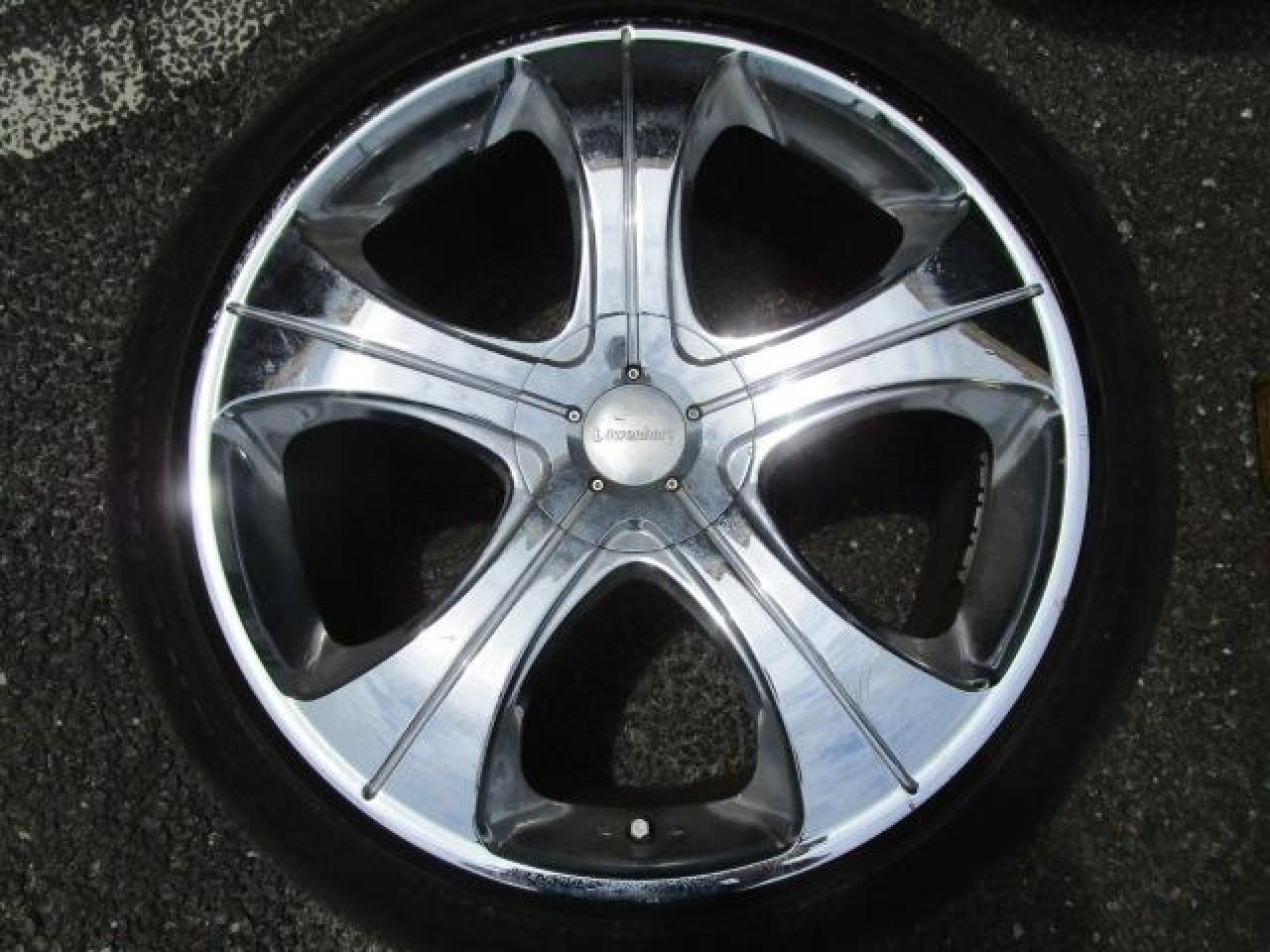 LOWENHART LD5 LX ※画像に写っているタイヤは付属しません | 中古品 | アップガレージ 山梨中央店 | カー用品 アルミ ...