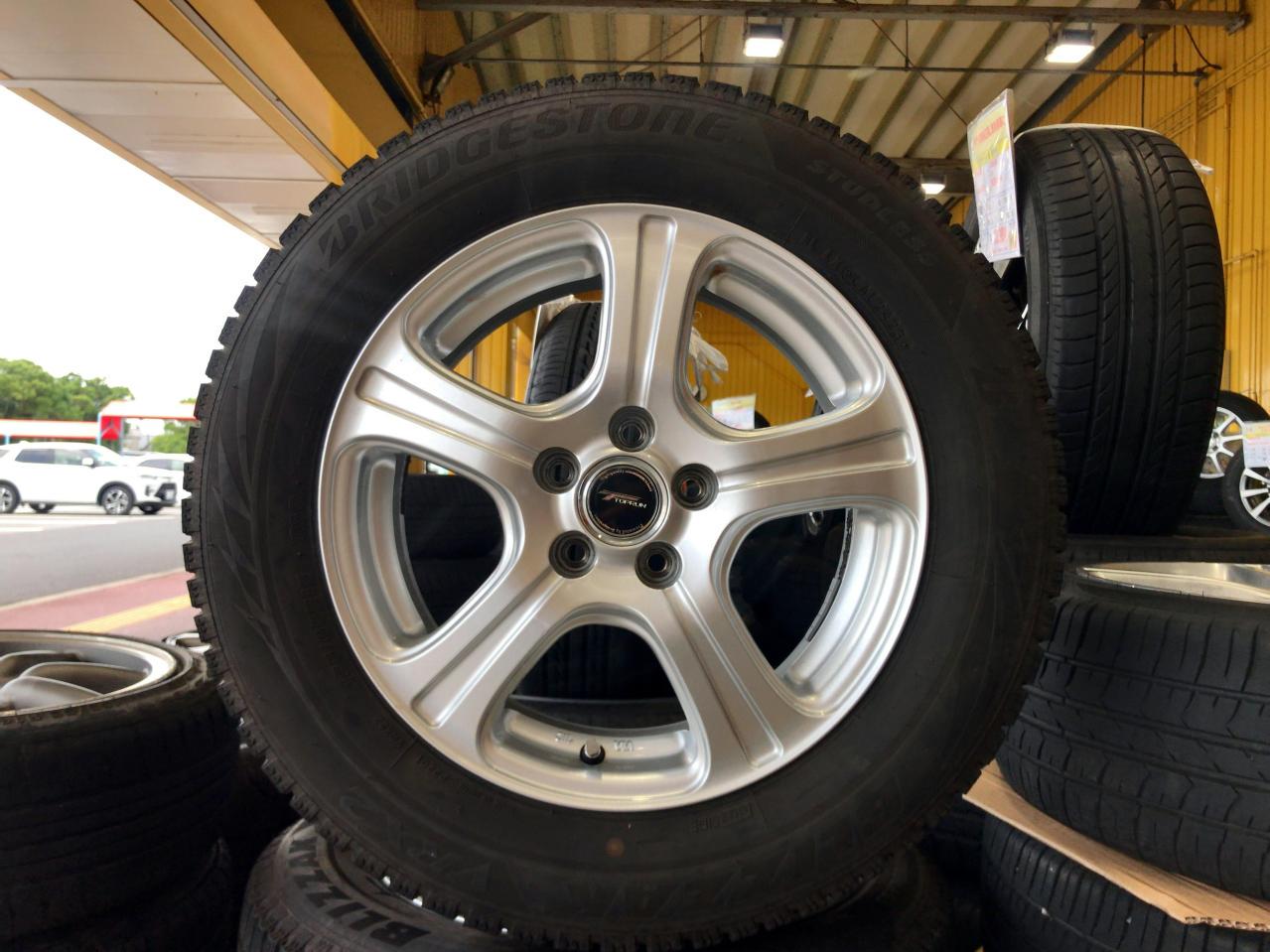 BRIDGESTONE TOPRUN NK5 + BRIDGESTONE BLIZZAK VRX2 | カー用品 スタッドレスタイヤホイール ...