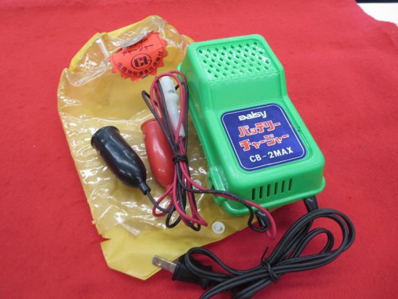 Daisy CB-2MAX バッテリーチャージャー | カー用品 メンテナンス 工具を通販で購入する | 中古カー＆バイク用品の販売ならアップガレージ