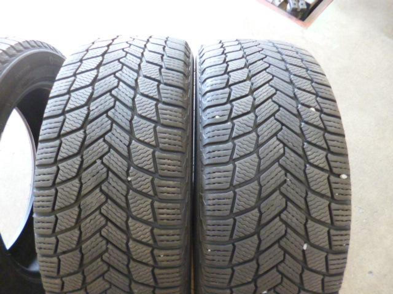 【MICHELIN】X-ICE SNOW 225/55R18 ※2本のみ | カー用品 スタッドレスタイヤ 18インチスタッドレスタイヤを通販で購入する | 中古カー＆バイク用品の販売なら ...