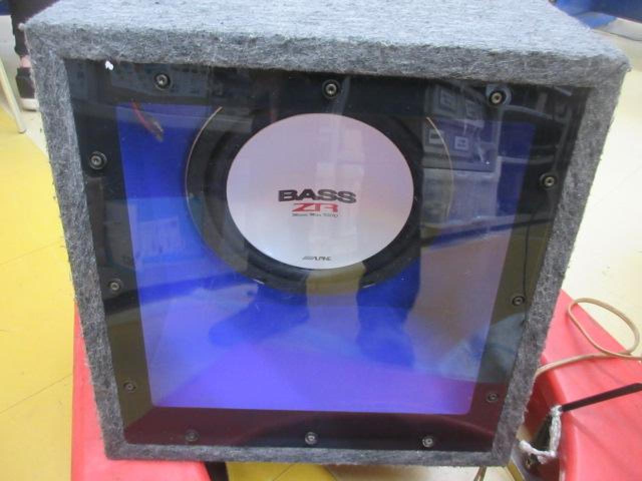 ALPINE BASS ZR | カー用品 スピーカー サブウーハースピーカーBOX付の通販 | アップガレージ 中古カー＆バイク用品の買取 ...