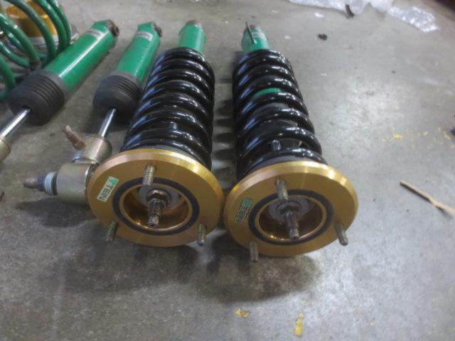 TEIN SUPER WAGON | 中古品 | アップガレージ 札幌平岡店 | カー用品 足まわり 車高調を通販で購入する | 中古カー＆バイク用品の販売ならアップガレージ