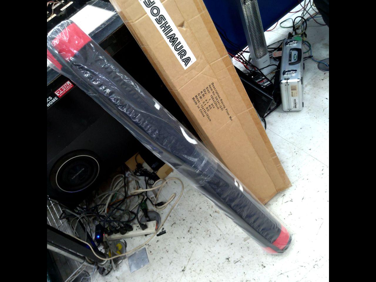 【YOSHIMURA】レーシングマット DK241-Q01 | バイク用品 その他(バイク用品) その他バイク用品(二輪)を通販で購入する | 中古カー＆バイク用品の販売ならアップガレージ