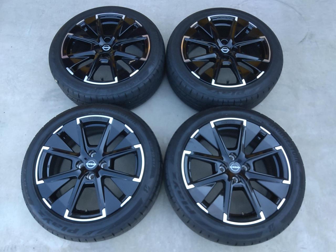日産純正 純正ホイール ノートAURA NISMO/E13系 + BRIDGESTONE Playz PX-RVⅡ | カー用品 タイヤホイールセット 17インチタイヤホイールセットを通販で ...