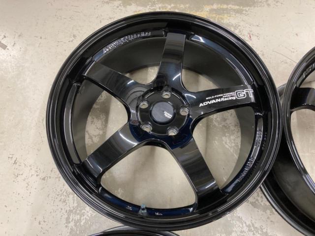 【YOKOHAMA(ヨコハマ)】ADVAN(アドバン) GT Premium Version レーシンググロスブラック 鍛造ホイール ...