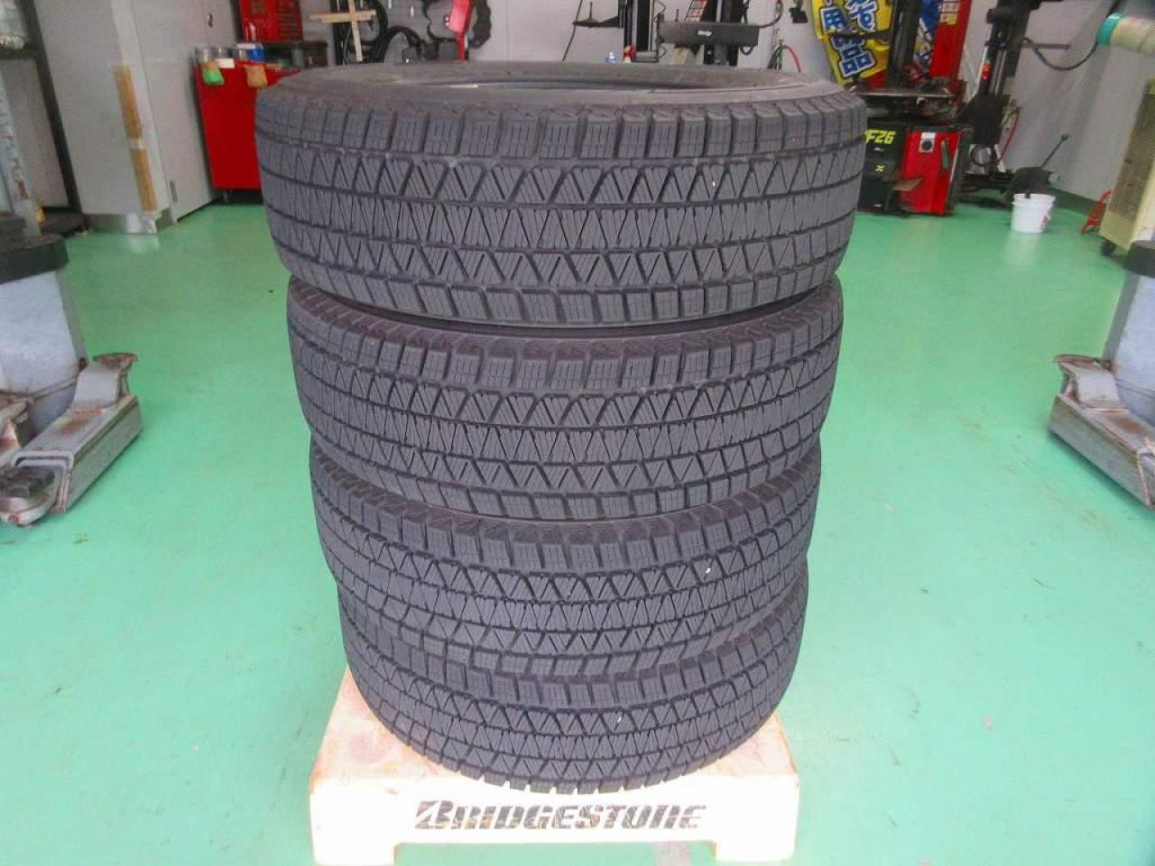 【BRIDGESTONE】BLIZZAK DM-V3 215/70R16 2022年製 4本セット | カー用品 スタッドレスタイヤ 16 ...