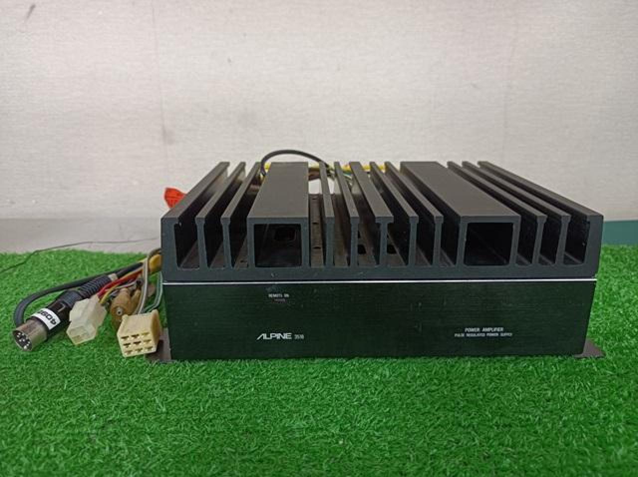 ALPINE 3518 | わけあり | アップガレージ 高松店 | カー用品 アンプを通販で購入する | 中古カー＆バイク用品の販売ならアップガレージ