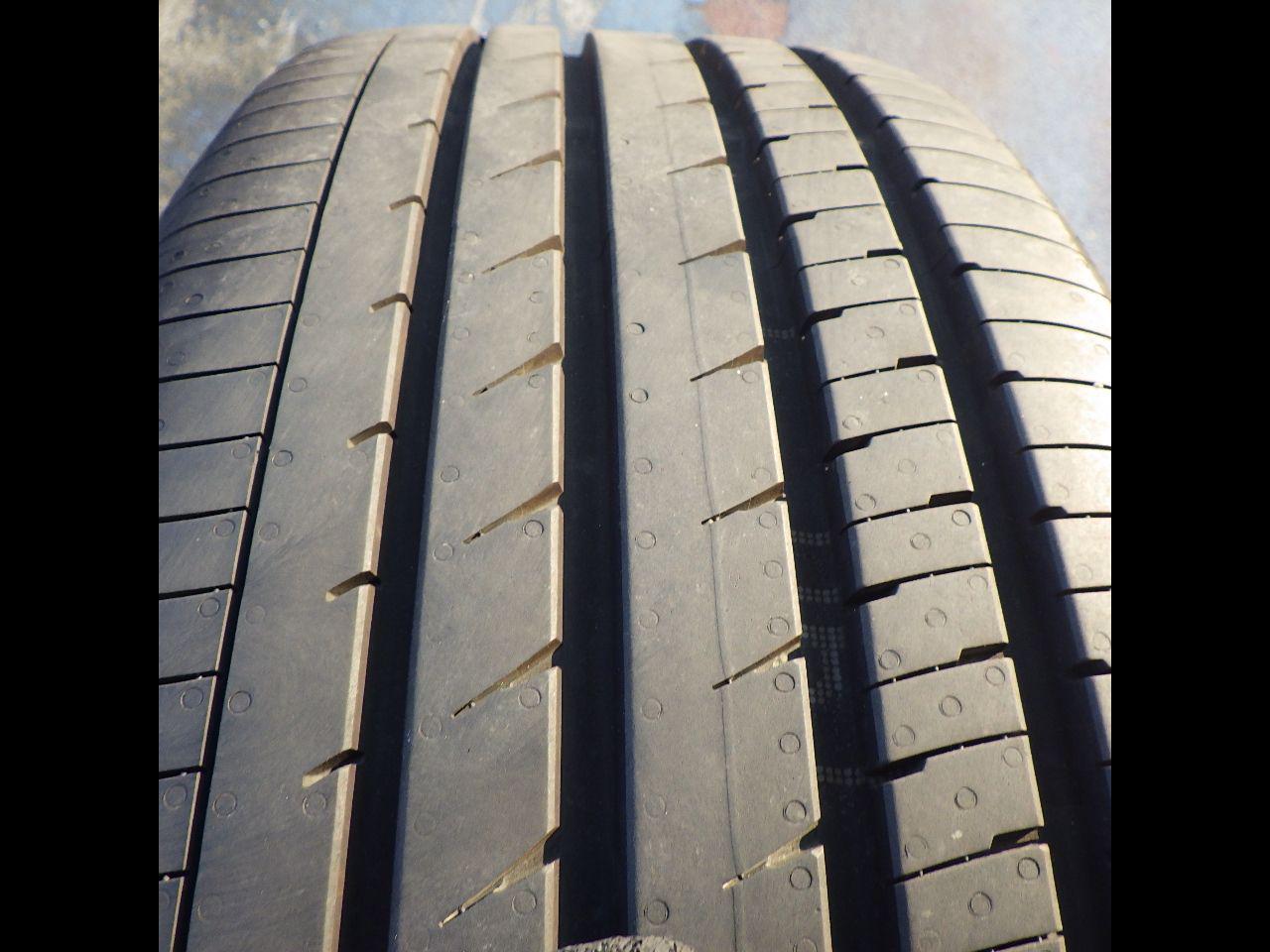 【タイヤのみ1本セット】YOKOHAMA(ヨコハマ)ADVANA dB V553 225/55R19 | カー用品 タイヤ 19インチタイヤを通販で購入する | 中古カー＆バイク用品の販売なら ...