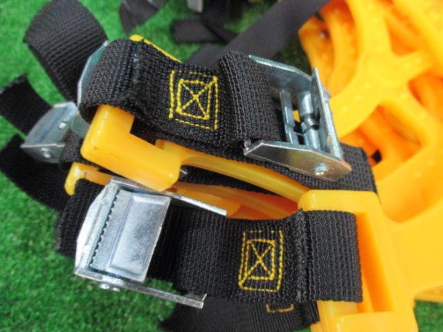 ★大幅値下げしました!!★ GOOD ROAD 簡単取付タイヤチェーン e048 | カー用品 タイヤホイール関連 チェーンを通販で購入する | 中古カー＆バイク用品の販売ならアップガレージ