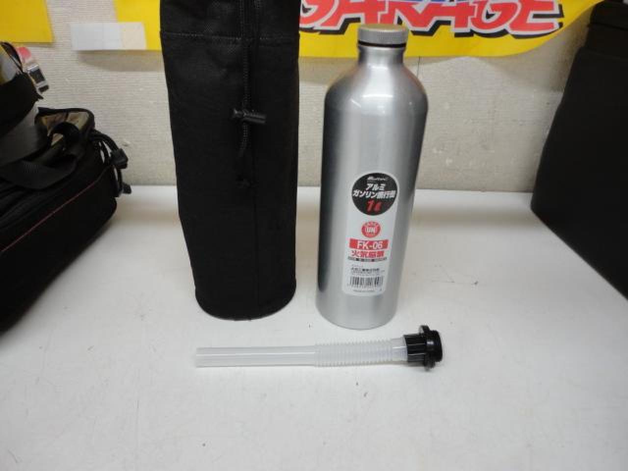 メルテック(meltec) ガソリン携行缶 アルミボトルタイプ 1L Meltec消防法適合品 アルミニウム 厚み0.8mm 収納ケース付 FK-06 | バイク用品 その他(バイク用品 ...