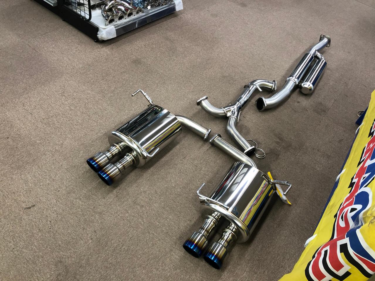 【WRX STI/S4】HKS Super Turbo Muffler 31029-AF013 | カー用品 吸気・排気系 マフラーを通販で購入する | 中古カー＆バイク用品の販売ならアップガレージ
