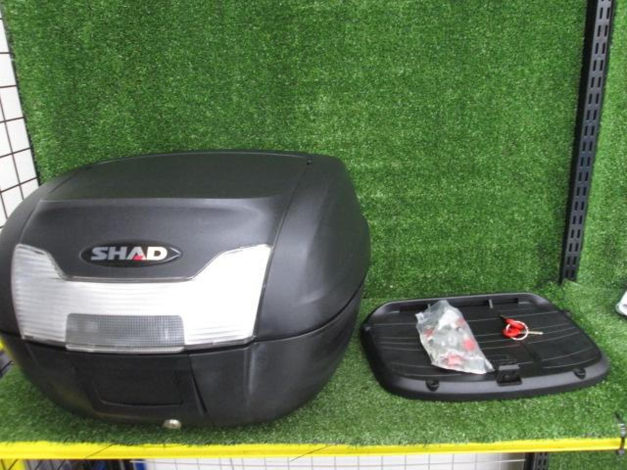 【SHAD(シャッド)】 SH40 リアボックス(SH40) | バイク用品 ツーリング用品 BOX(二輪)を通販で購入する | 中古カー ...