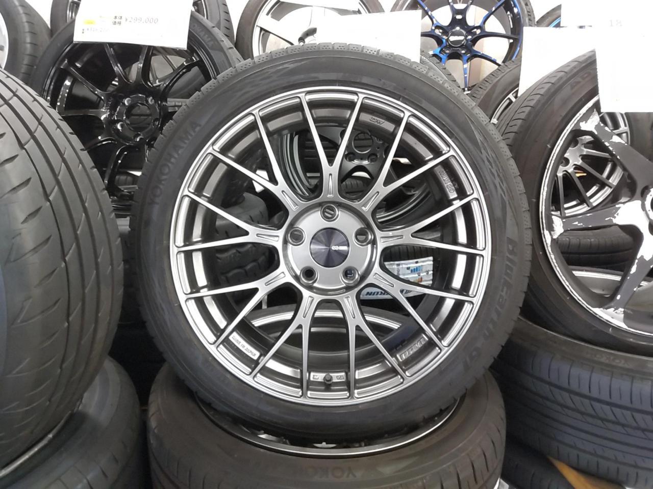 ENKEI PerformanceLine PFM1 + YOKOHAMA BluEarth-GT AE51 | カー用品 タイヤホイールセット 18インチタイヤホイールセットを通販で購入する ...