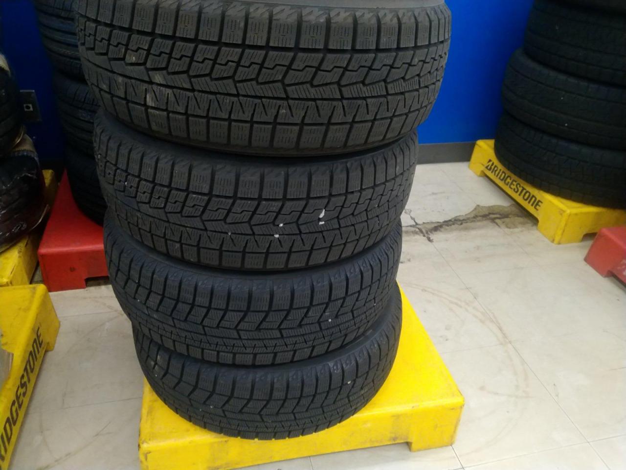 YOKOHAMA iceGUARD iG70 165/50-15 iG60 165/55-15 ※前後扁平率違い | カー用品 スタッドレスタイヤ 15インチスタッドレスタイヤを通販で購入する ...