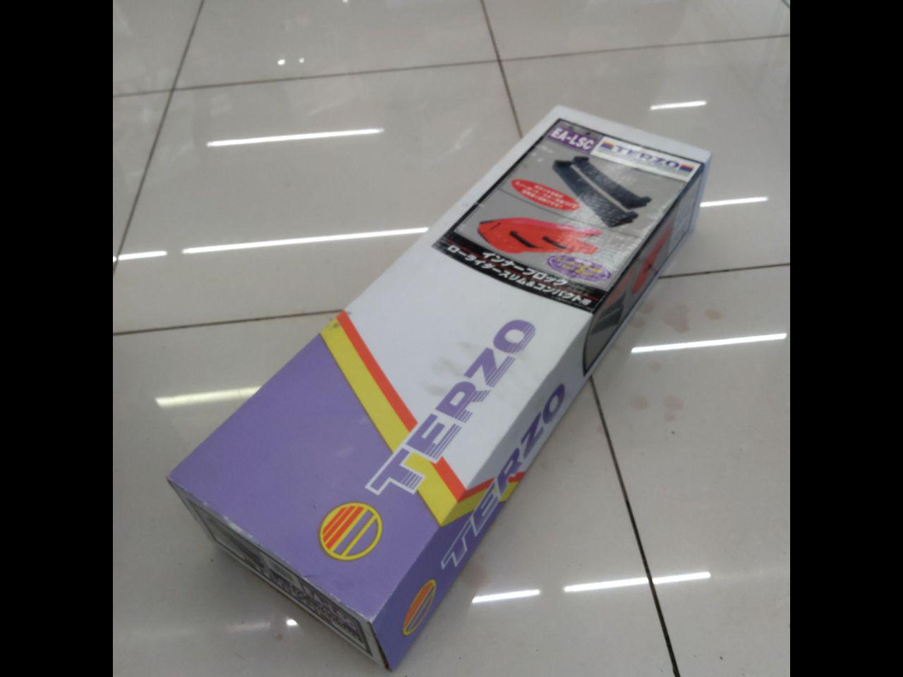 TERZO EA-LSC インナーブロック/ローライダースリム・コンパクト用 | カー用品 キャリア その他キャリアを通販で購入する | 中古カー＆バイク用品の販売ならアップガレージ