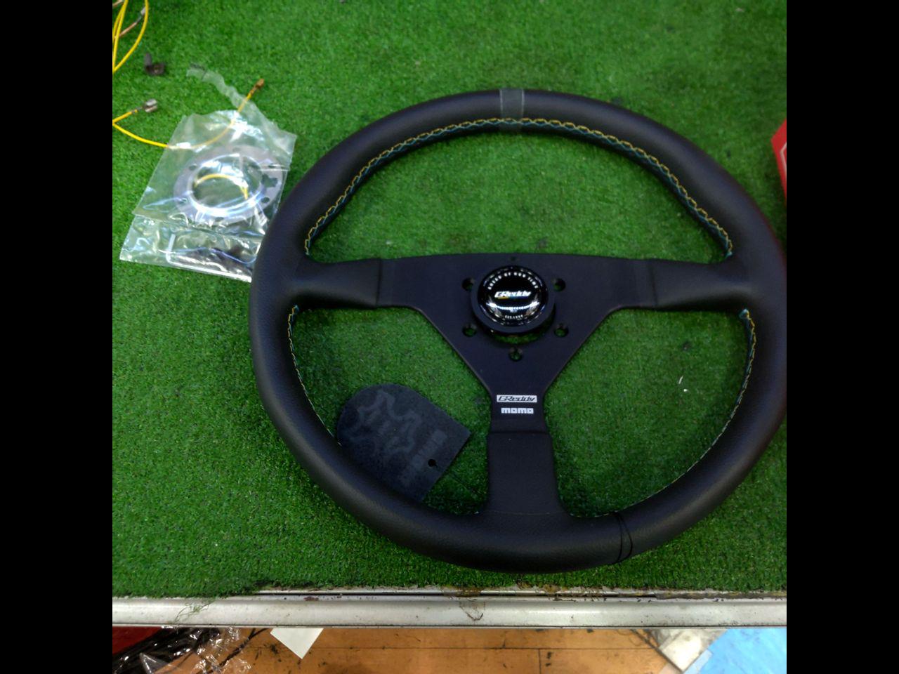 ☆MOMO×GREDDYコラボモデル☆ MOMO×GREDDYスポーツステアリングホイール レザー | カー用品 インテリア ステアリングを ...