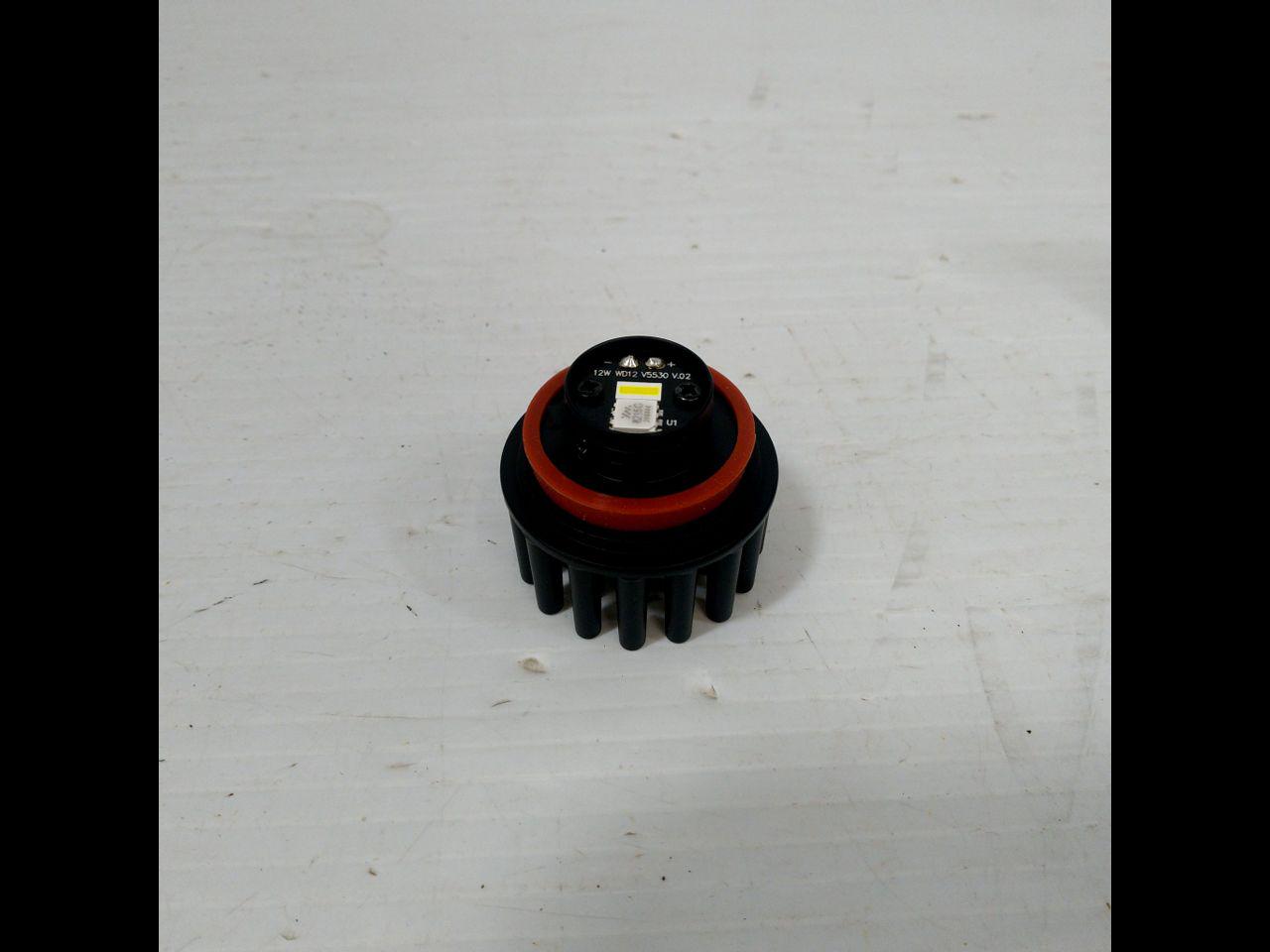 【ヤリス/R2.2～全グレード】YOURS LEDバックランプ | カー用品 バルブ・HID LEDバルブを通販で購入する | 中古カー＆バイク用品の販売ならアップガレージ