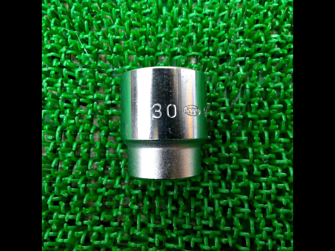 KTC 30mmソケット(12角) B30-30 | バイク用品 メンテナンス 工具・メンテナンス(二輪)を通販で購入する | 中古カー＆バイク用品の販売ならアップガレージ