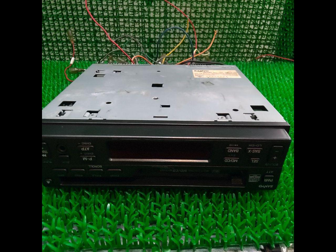SANYO CDF-MS10 ★珍しいCD/MDチューナー★ | カー用品 ヘッドユニット MD+CDを通販で購入する | 中古カー＆バイク用品の販売ならアップガレージ