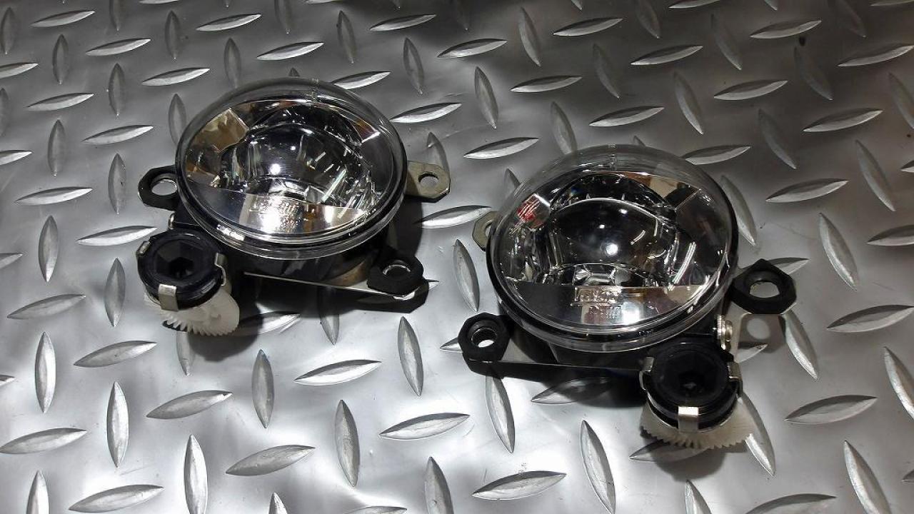【VELENO】ダイハツフォグランプユニット 左右セット | カー用品 ボディパーツ その他レンズ関連を通販で購入する | 中古カー＆バイク用 ...
