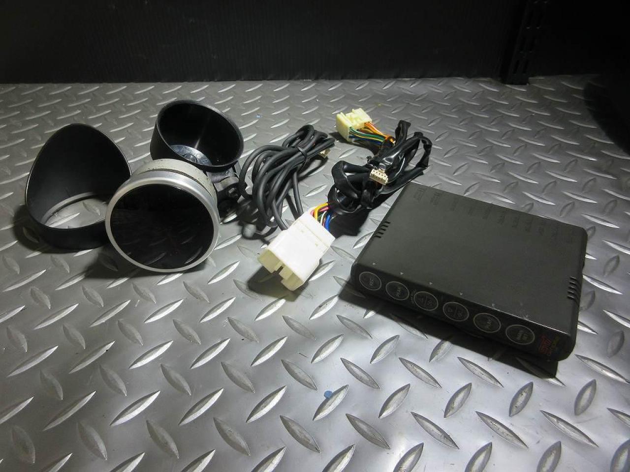 【STI】Defi製 ブーストメーター+コントロールユニット | 中古品 | アップガレージ 金沢店 | カー用品 メーター系 メーターを通販 ...