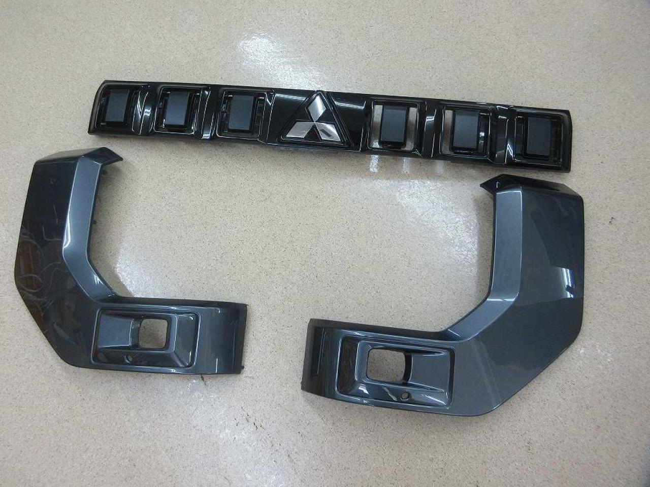 【三菱純正】デリカミニ 純正 フロントグリル + バンパーガーニッシュ | カー用品 ボディパーツ グリルを通販で購入する | 中古カー ...